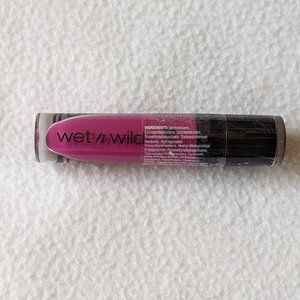 wet n wild | Makeup | 32 Nice To Fuchsia 927b Pink Megalast Catsuit Matte Liquid Lipstick | Poshmark